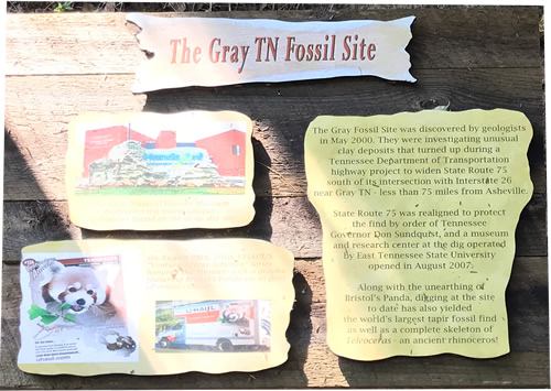 red_panda-extinct-sign – Greetings from the Past